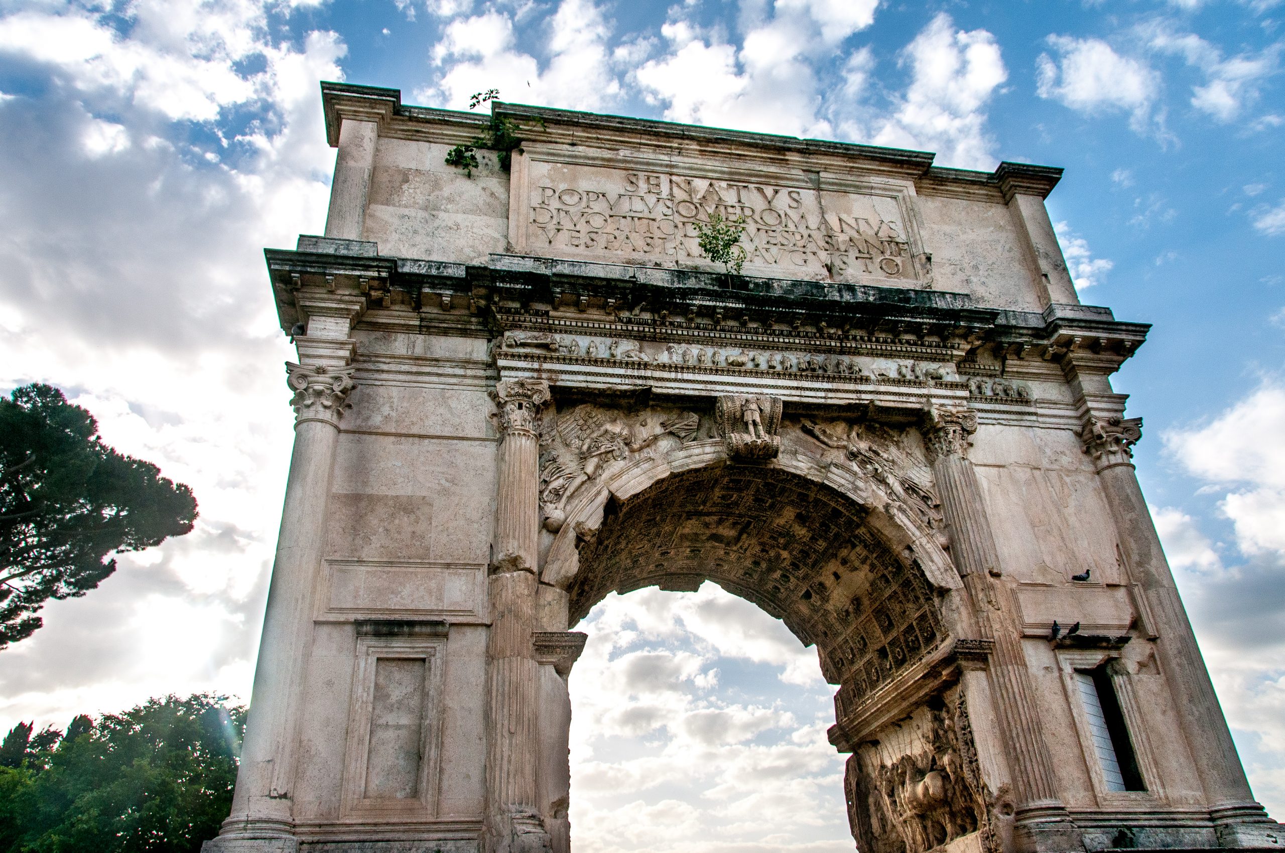 Get Updated on Everything Everywhere Tours!